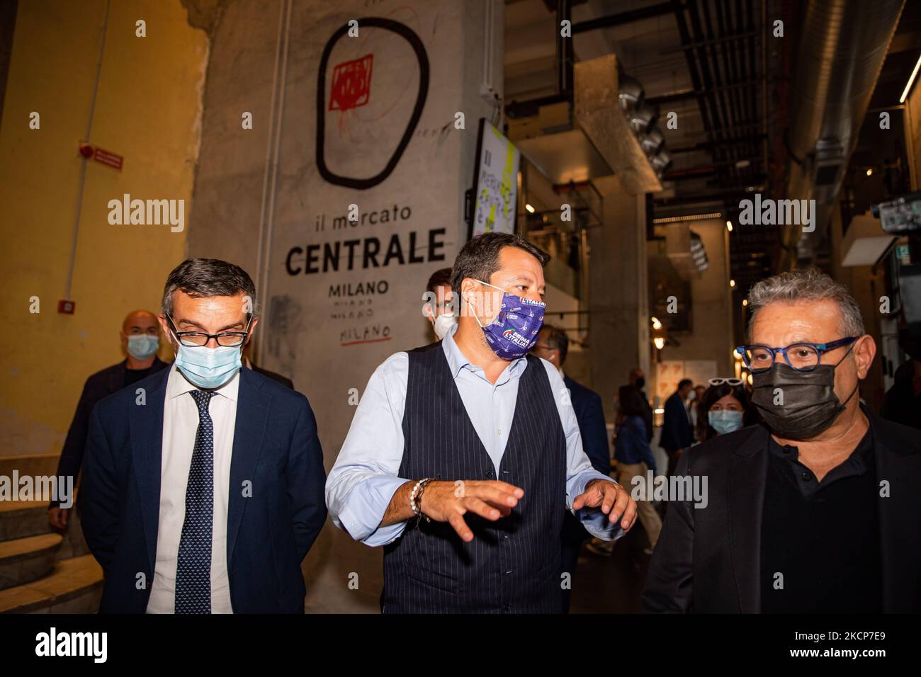 Mercato centrale milano hi-res stock photography and images - Alamy