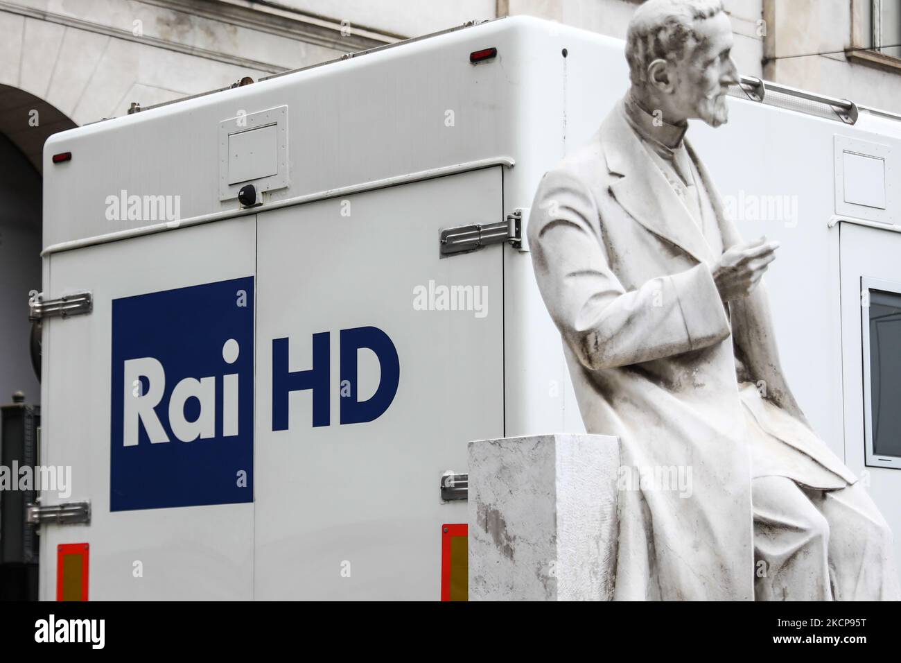 Rai hd hi-res stock photography and images - Alamy