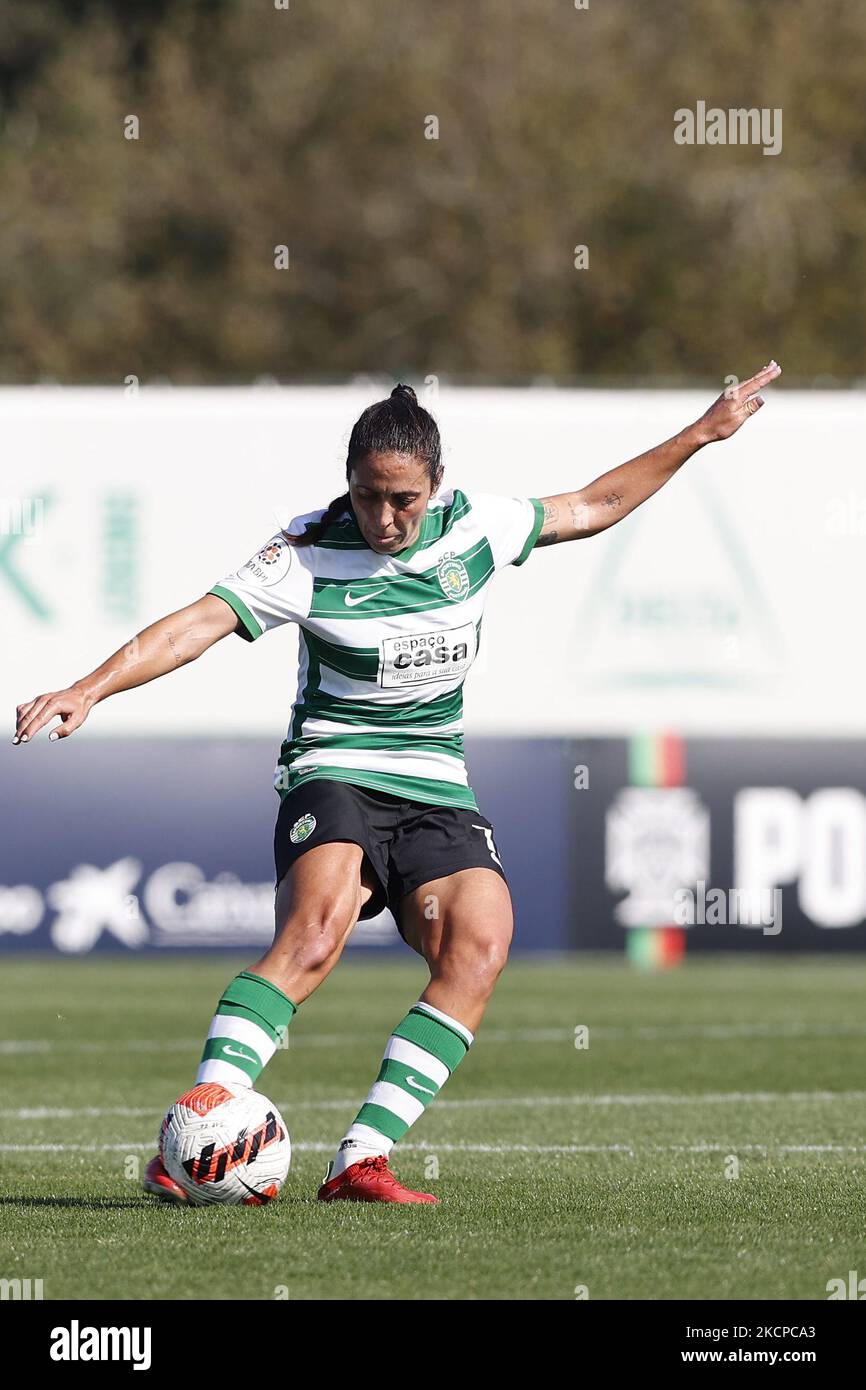 Mariana Rosa In action during the match for Liga BPI between Sporting ...