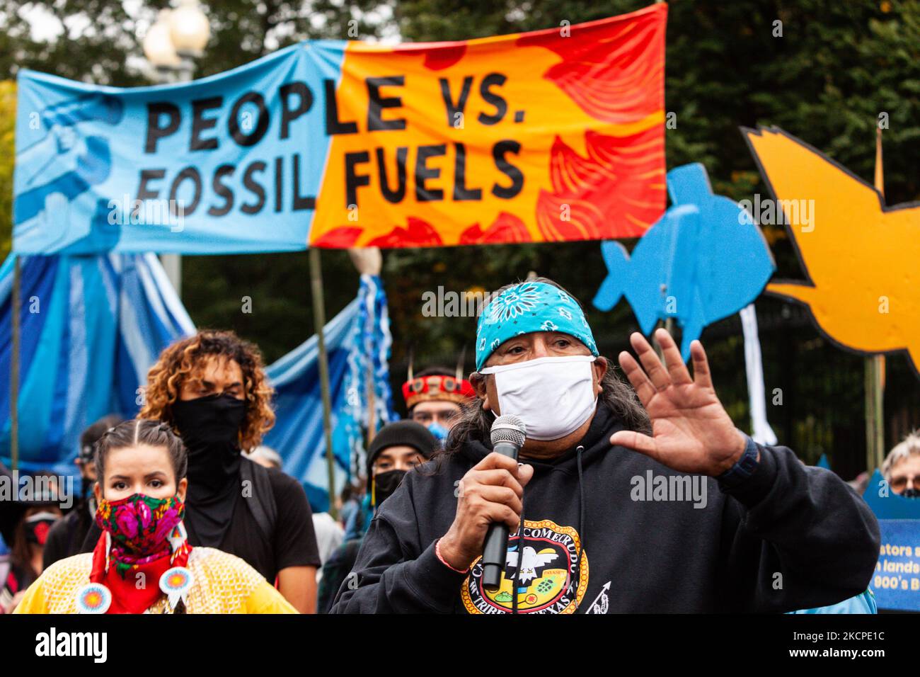 Juan Mancias, the Tribal Chairman of the Carrizo Comecrudo Tribe of ...