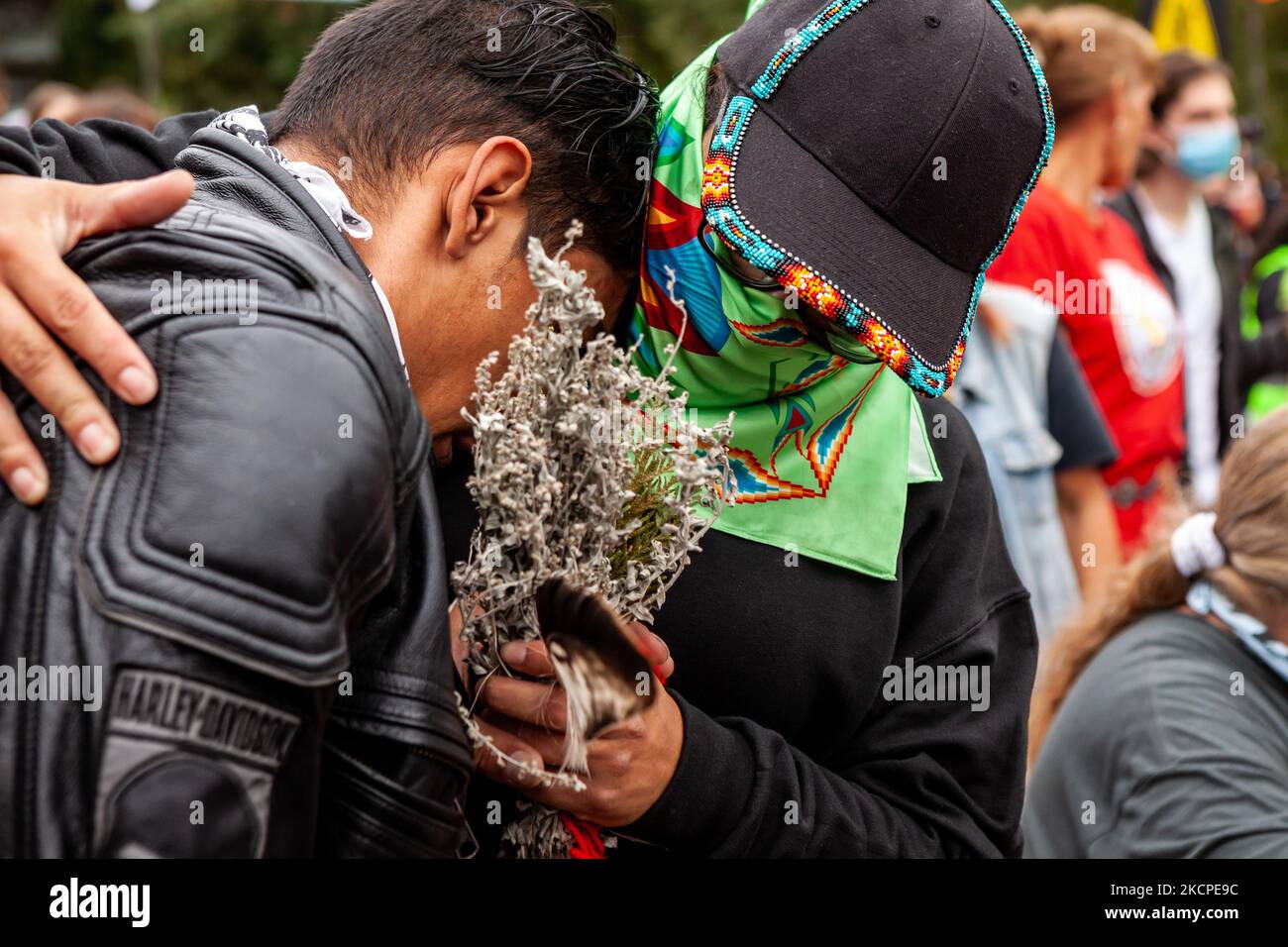 Fellow native american demonstrator hi-res stock photography and images ...