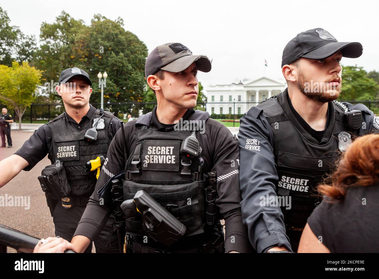 US Secret Service police push Native American activists and allies back ...