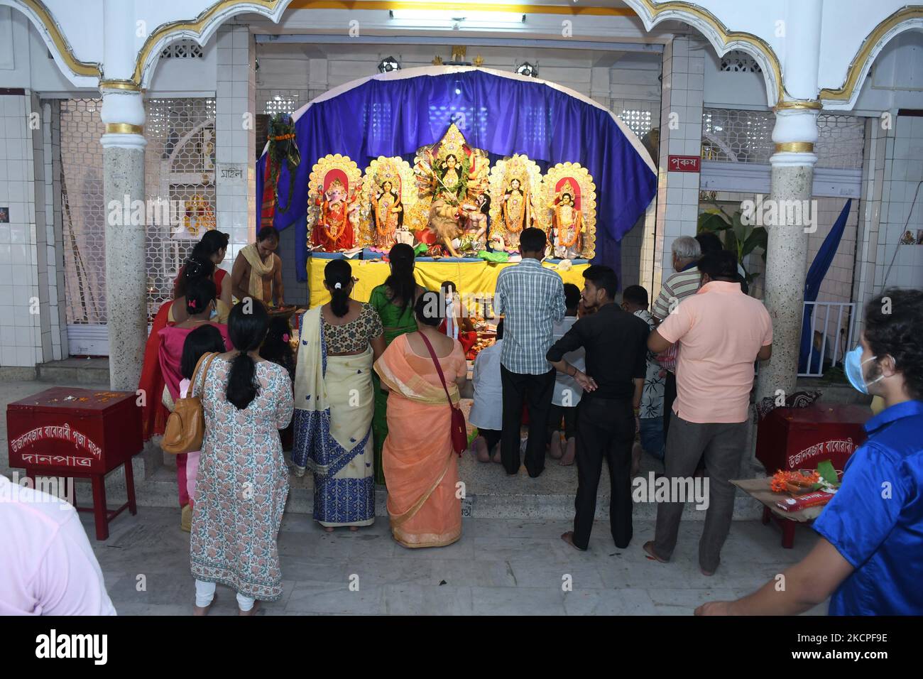 Hindu Devotees offers prayers to Goddess Durga on the occasion of 'Maha ...