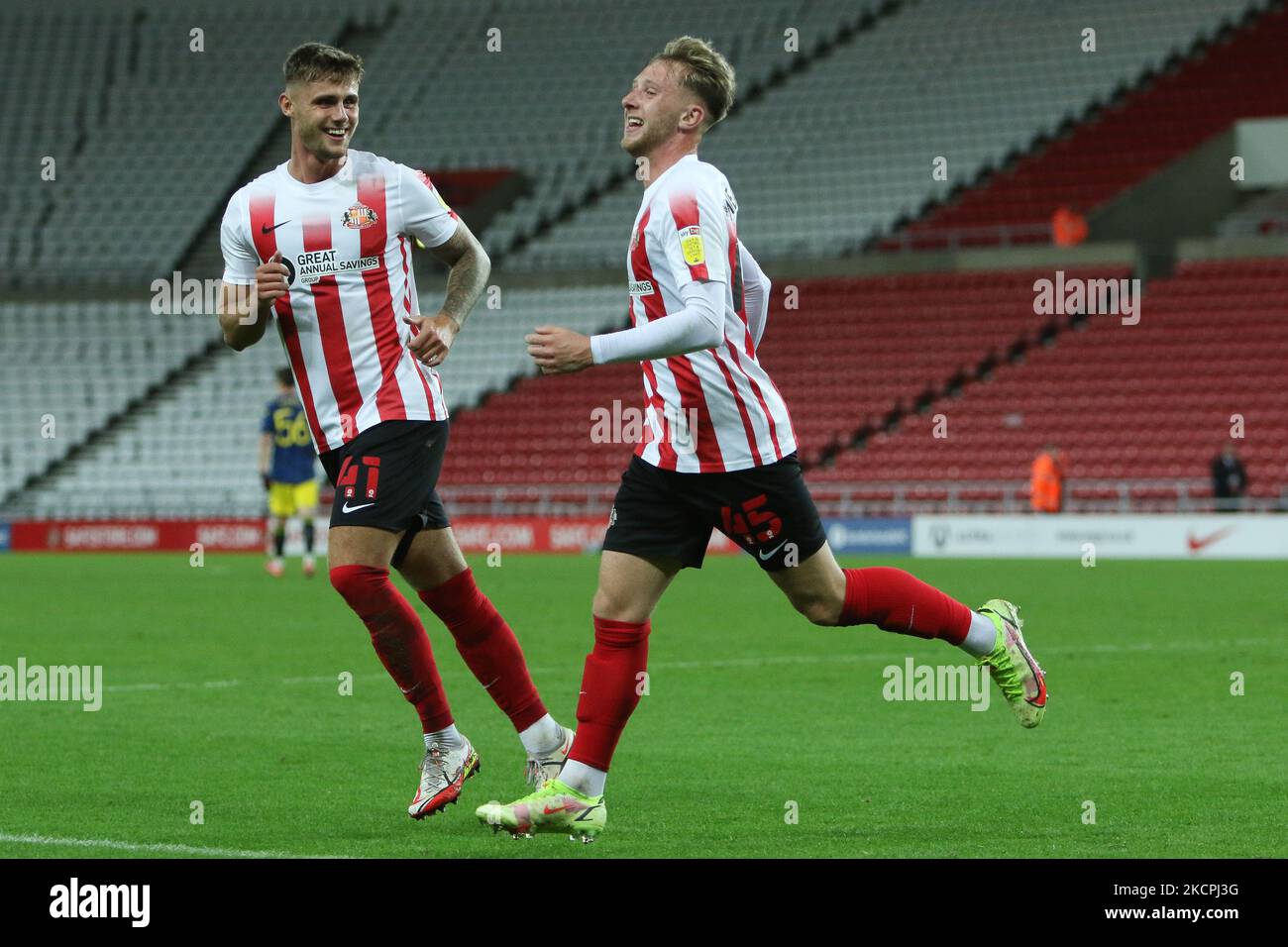 Stephen Wearne of Sunderland celebrates after scoring during the EFL ...