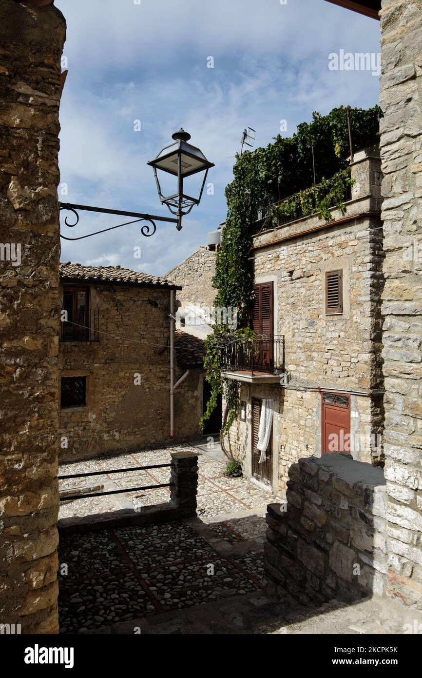 houses of Vicari Village in Western Sicily, Italy (2 Stock Photo - Alamy