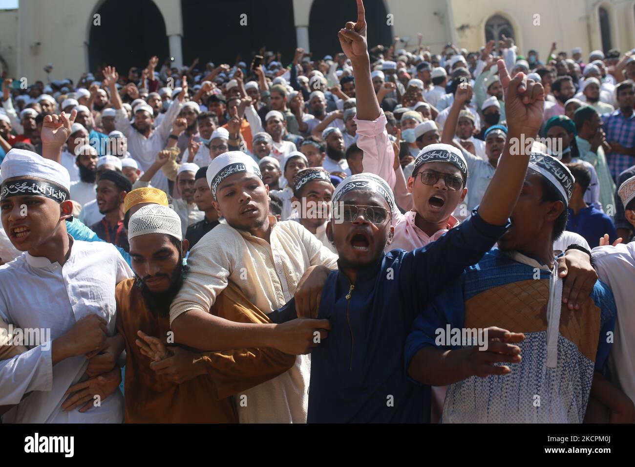 Muslims devotees demonstrate in front of National Mosque during a ...