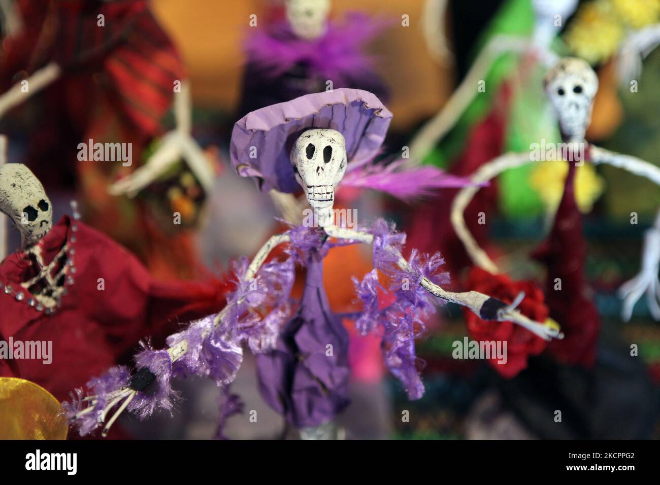 Skeleton figure la catrina diva hi-res stock photography and images - Alamy