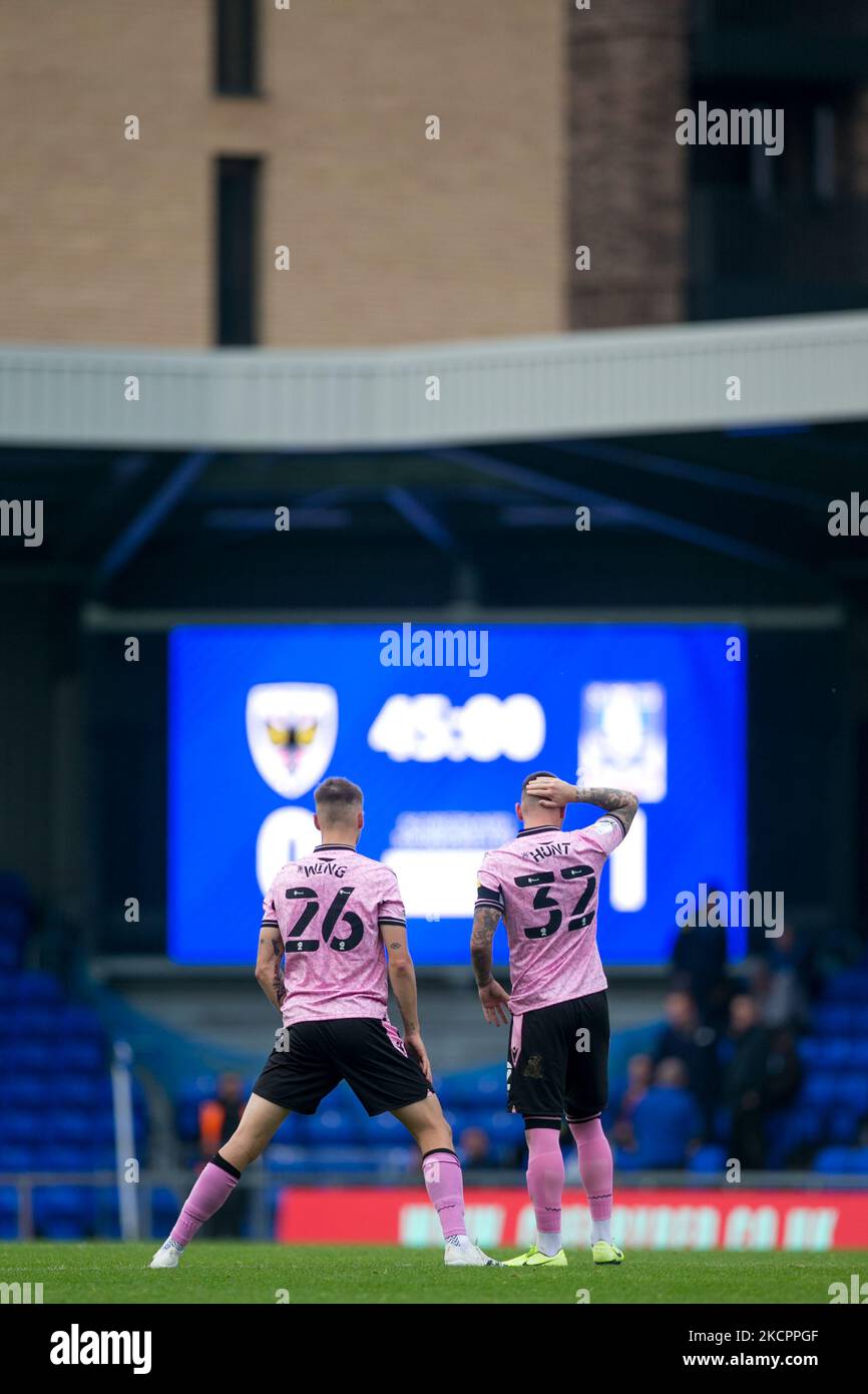 Lewis Wing of Sheffield Wednesday and Jack Hunt of Sheffield Wednesday ...