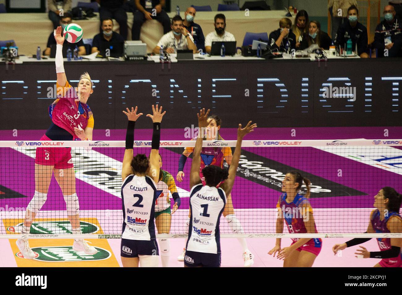 Magdalena stysiak vero volley monza hi-res stock photography and images ...