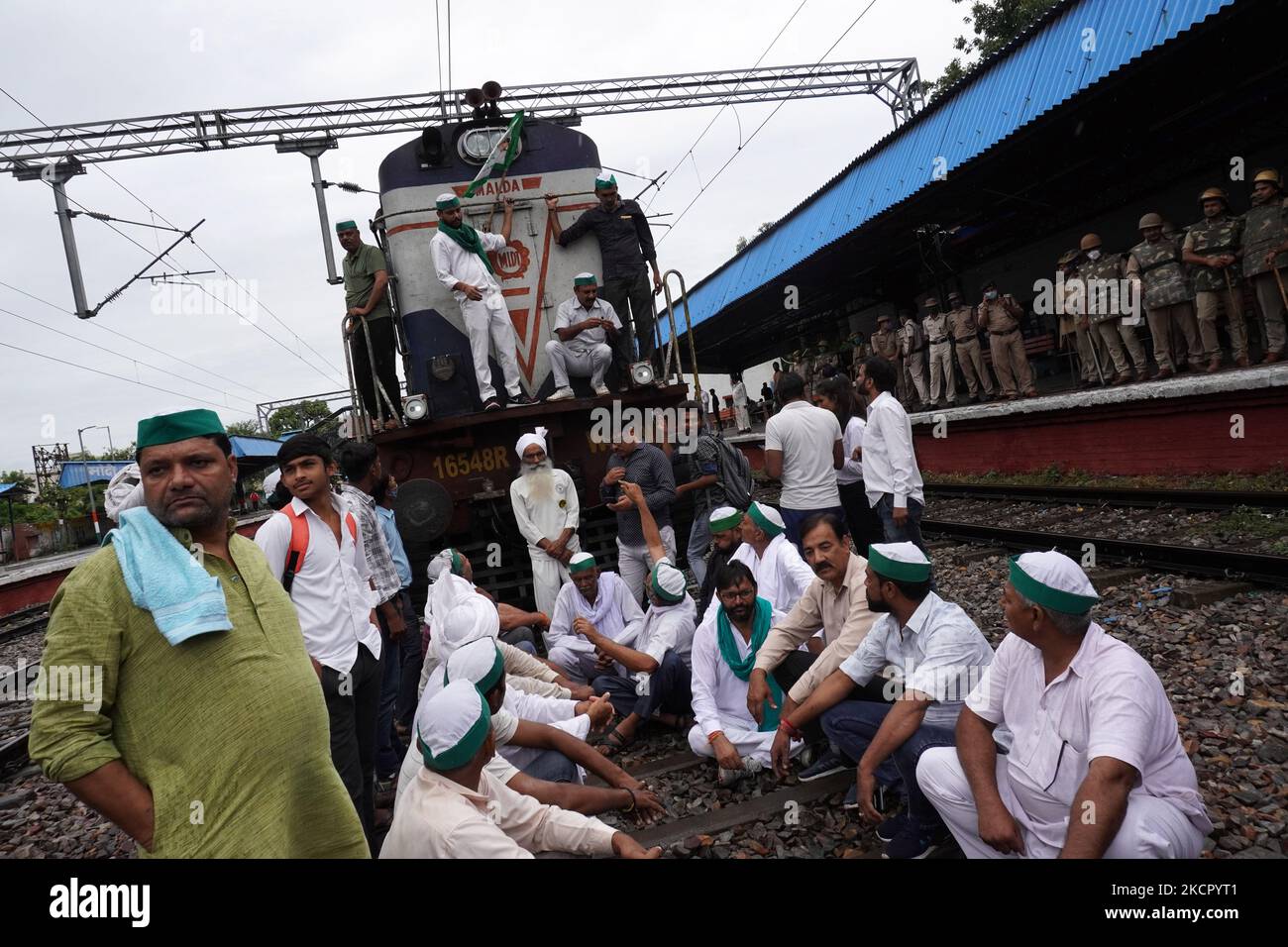 Nationwide rail blockade hi-res stock photography and images - Alamy