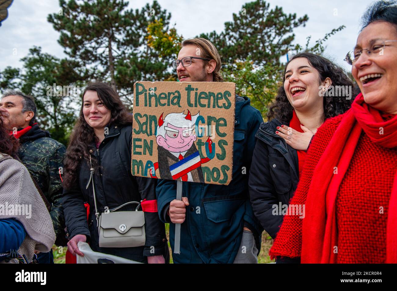 Mapuche clothes hi-res stock photography and images - Alamy