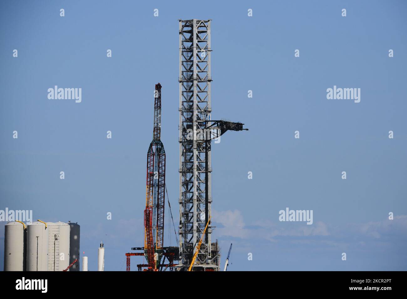 The nearly completed launch tower on October 19th, 2021. (Photo by ...