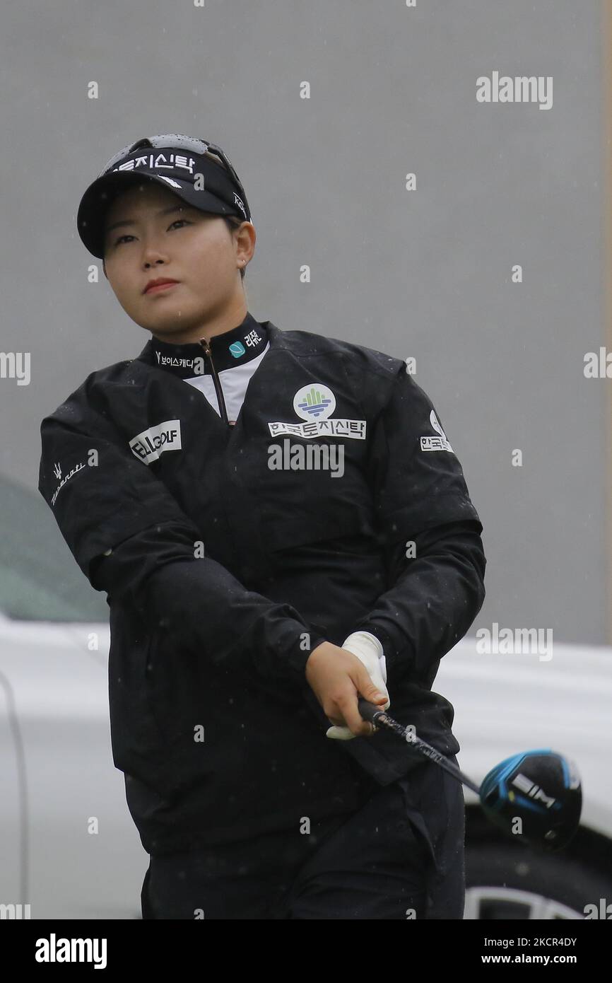 Hee Jeong Lim of South Korea action on the 1th green during an BMW ...