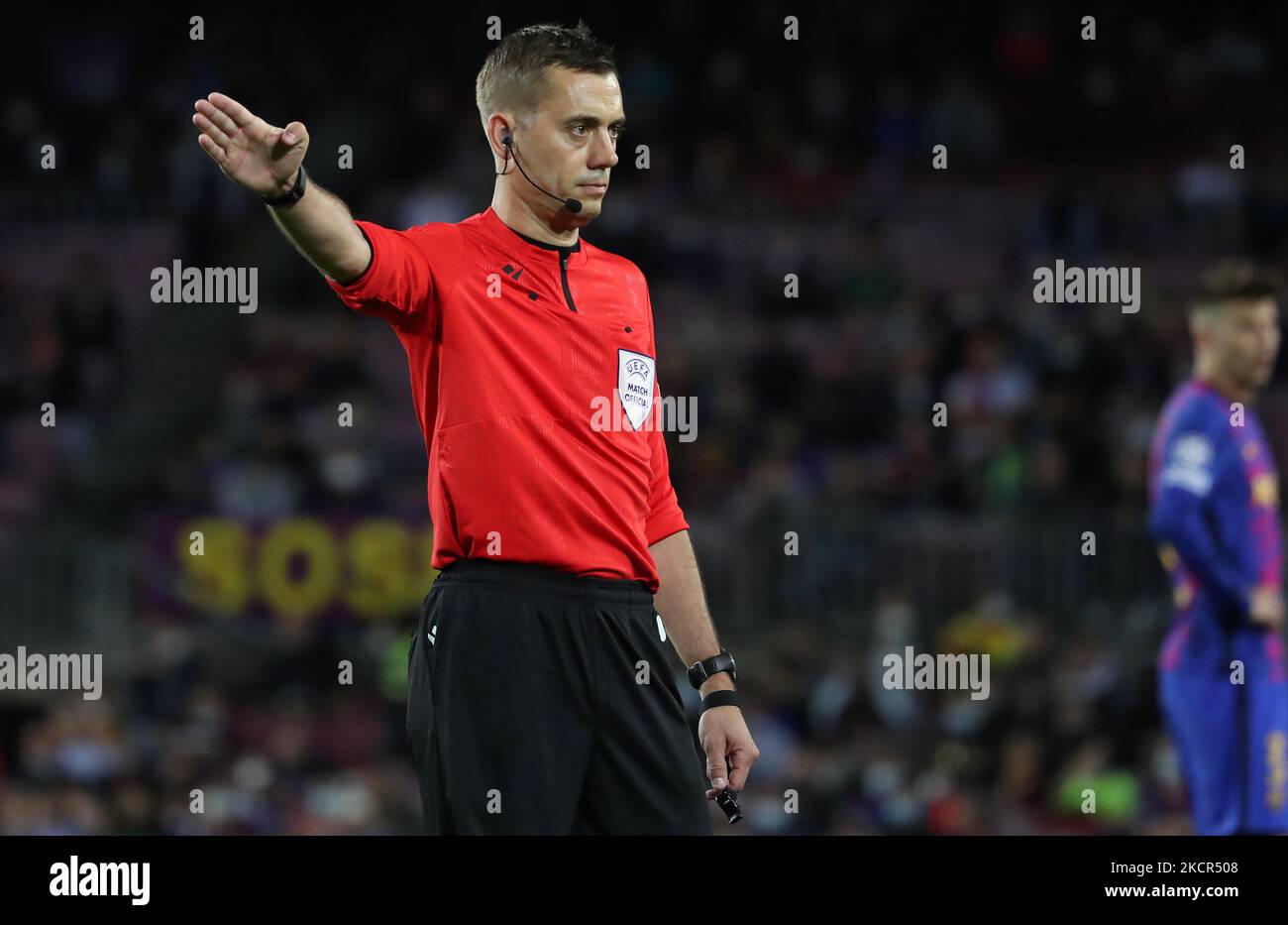 Thecreferee Clement Turpin during the match between FC Barcelona and ...