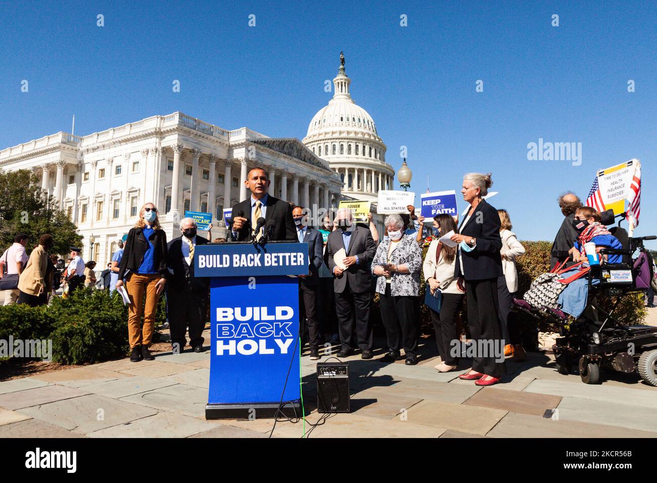 Rev adam taylor hi-res stock photography and images - Alamy