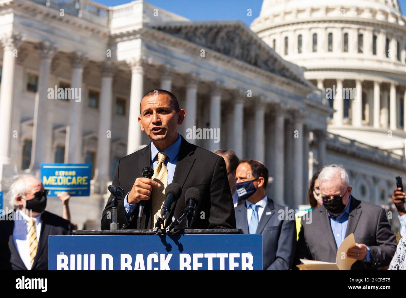 Rev adam taylor hi-res stock photography and images - Alamy