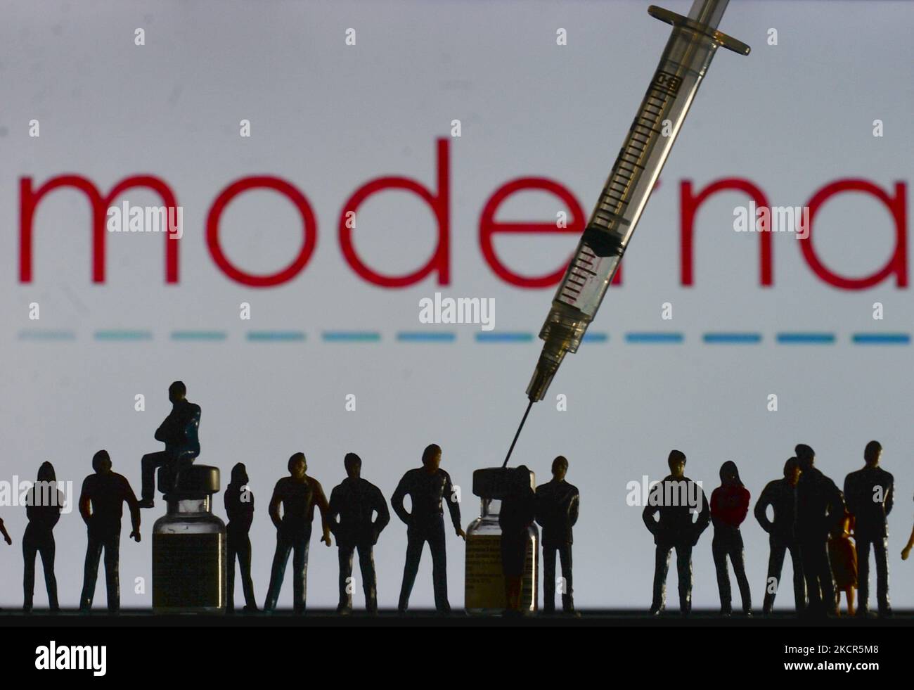 Moderna logo vials hi-res stock photography and images - Alamy