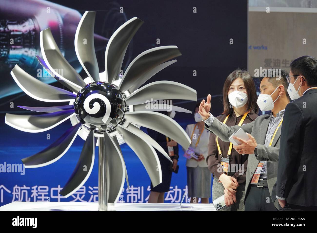 SHANGHAI, CHINA - NOVEMBER 5, 2022 - A GE staff member introduces an ...