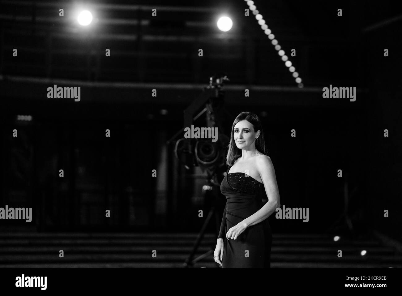 (EDITORS NOTE: Image has been converted to black and white.) Anita ...