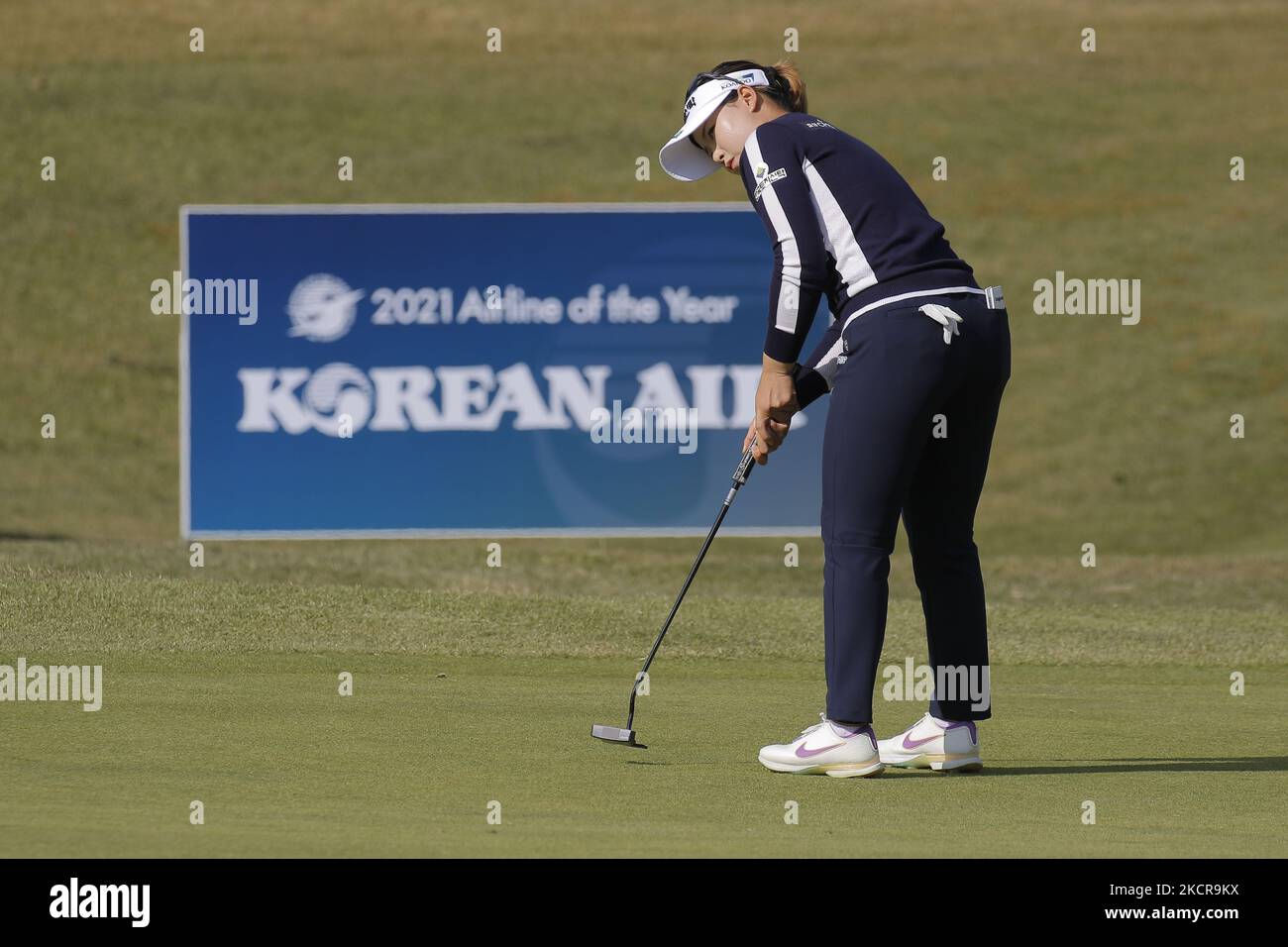 Hee Jeong Lim of South Korea action on the 12th green during an BMW ...