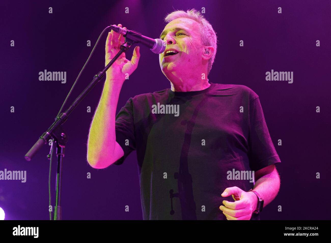 Singer David Summers of music band Hombres G during the performance of ...