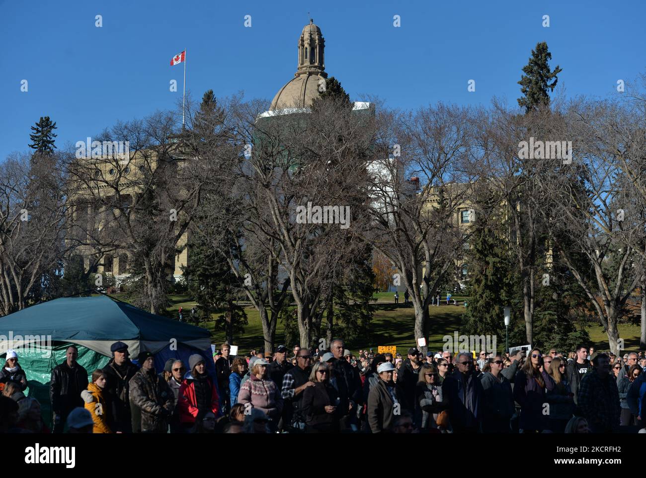 First nations social issues hi-res stock photography and images - Alamy