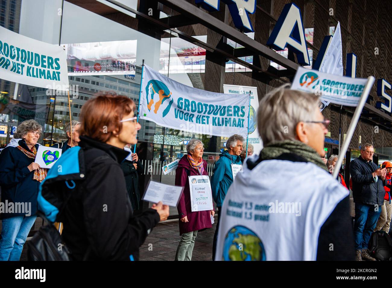 People from the Grandparents for the Climate organization are singing ...