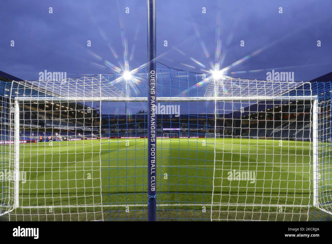 Qpr stadium hi-res stock photography and images - Alamy