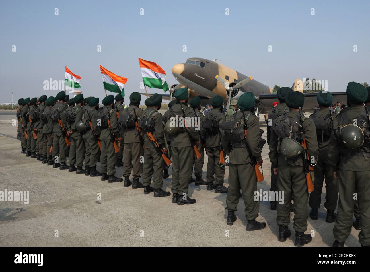 Indian paramilitary forces perform during a re-enactment of the Indian ...