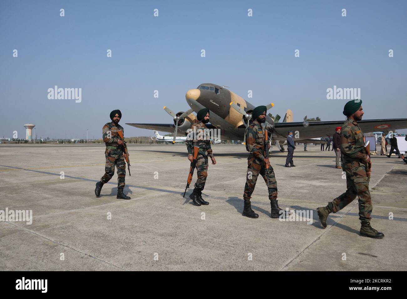 Indian paramilitary forces perform during a re-enactment of the Indian ...