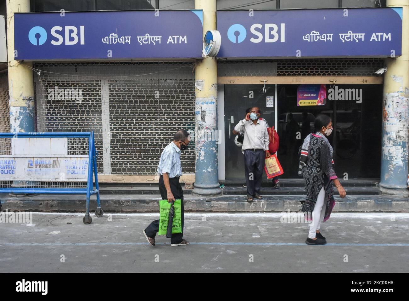 Sbi life hi-res stock photography and images - Alamy