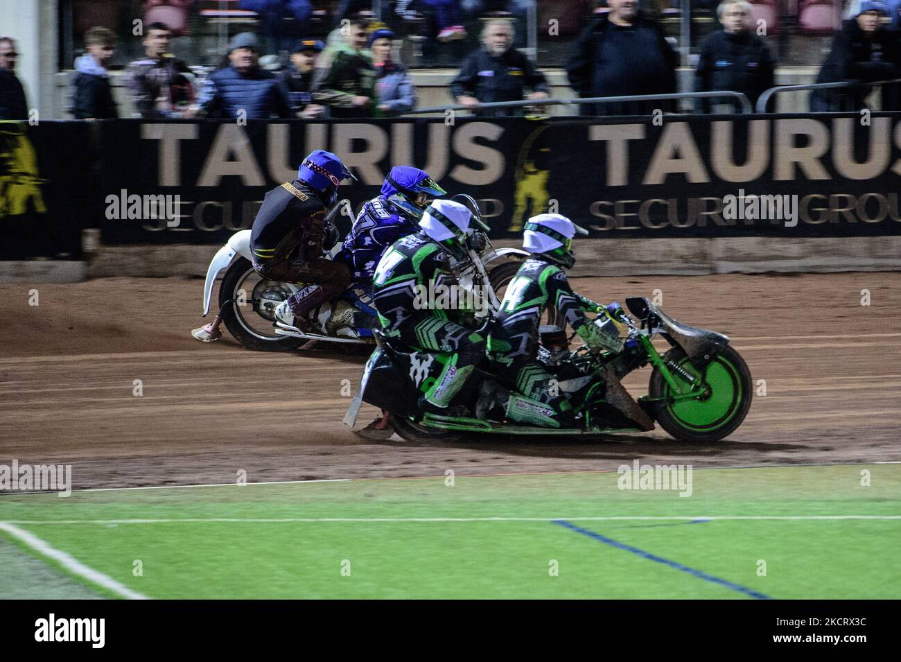 Billy Winterburn & Ryan Wharton (White) and Rob Bradley & Darren Wilce ...