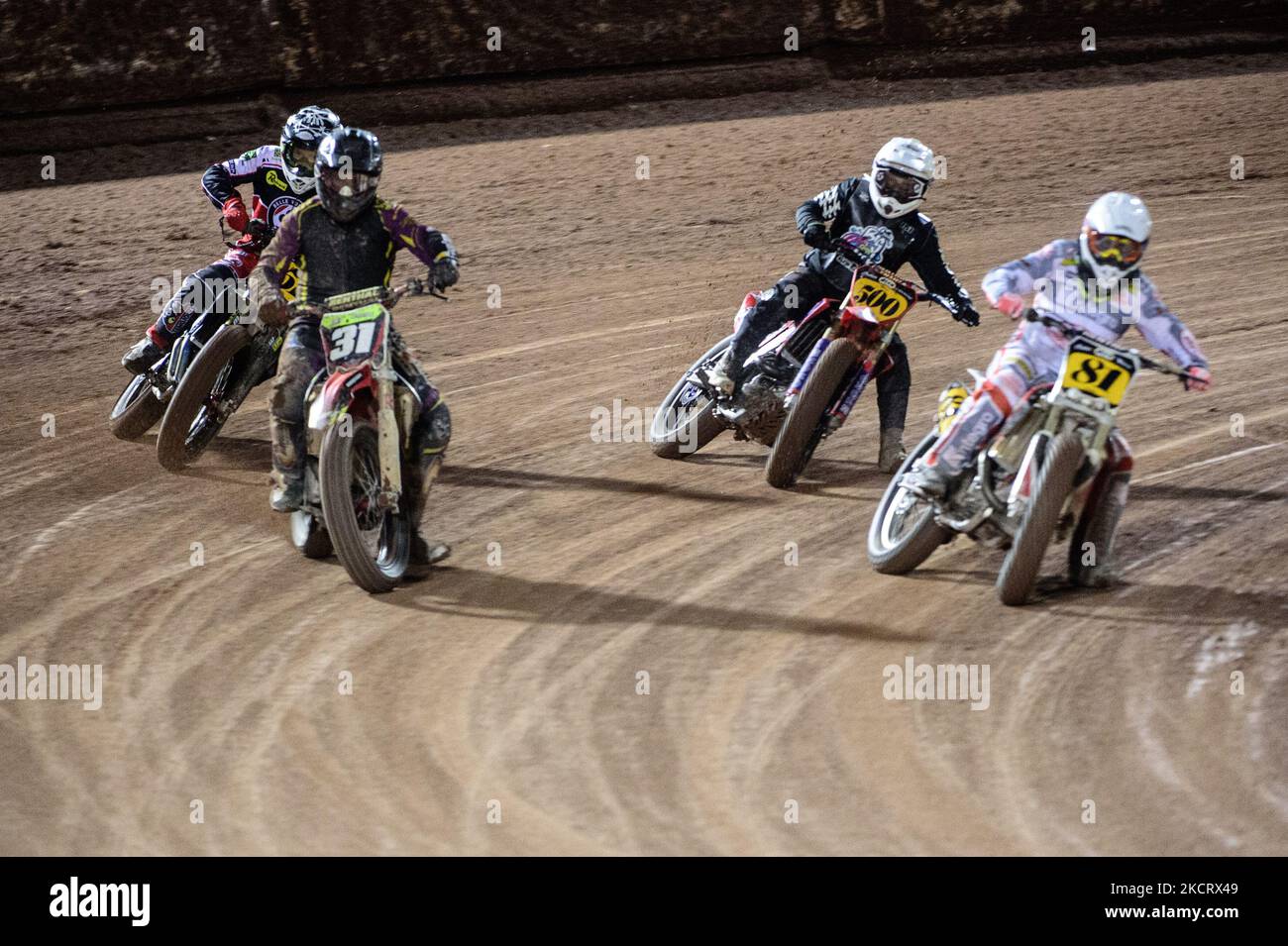 Paul Cooper (31) gets out of shape outside Mike Goodfellow (81) during ...