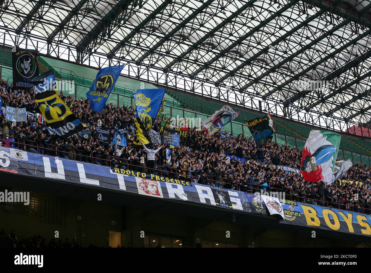 Inter milan flags san siro hi-res stock photography and images - Alamy