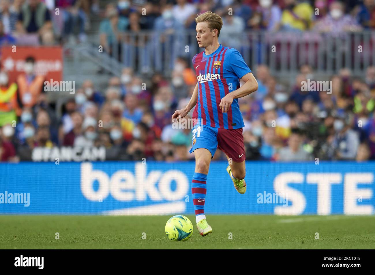 Frenkie de Jong of Barcelona in action during the La Liga Santander ...