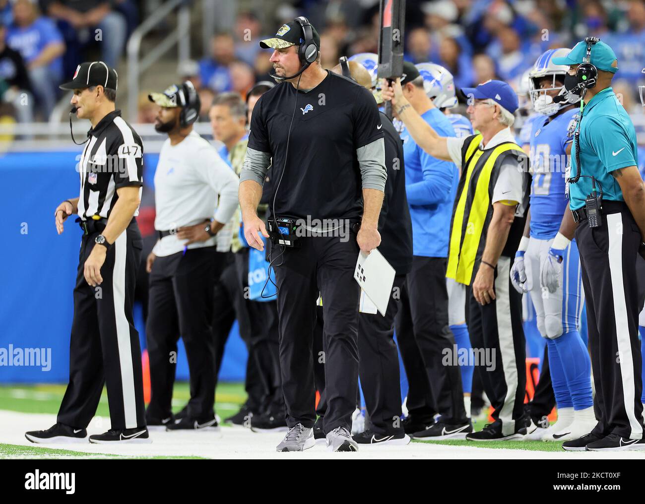 Dan campbell lions hi-res stock photography and images - Alamy