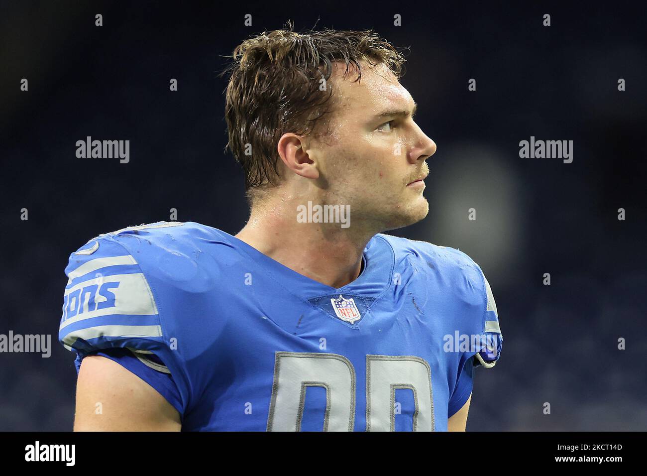 Detroit Lions tight end Brock Wright walks off the field at the ...