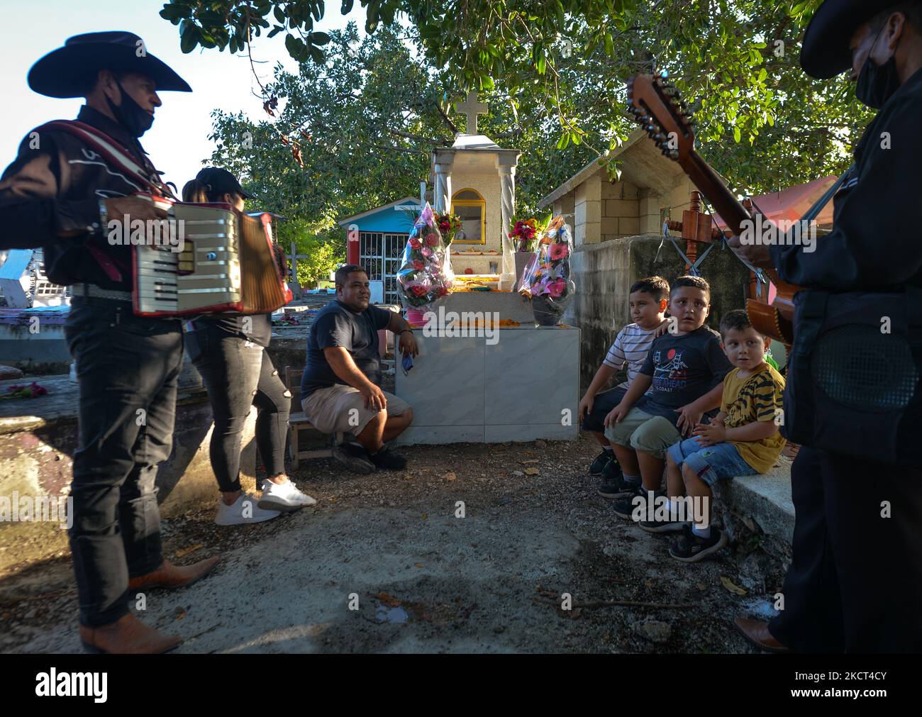 Los compas band hi-res stock photography and images - Alamy
