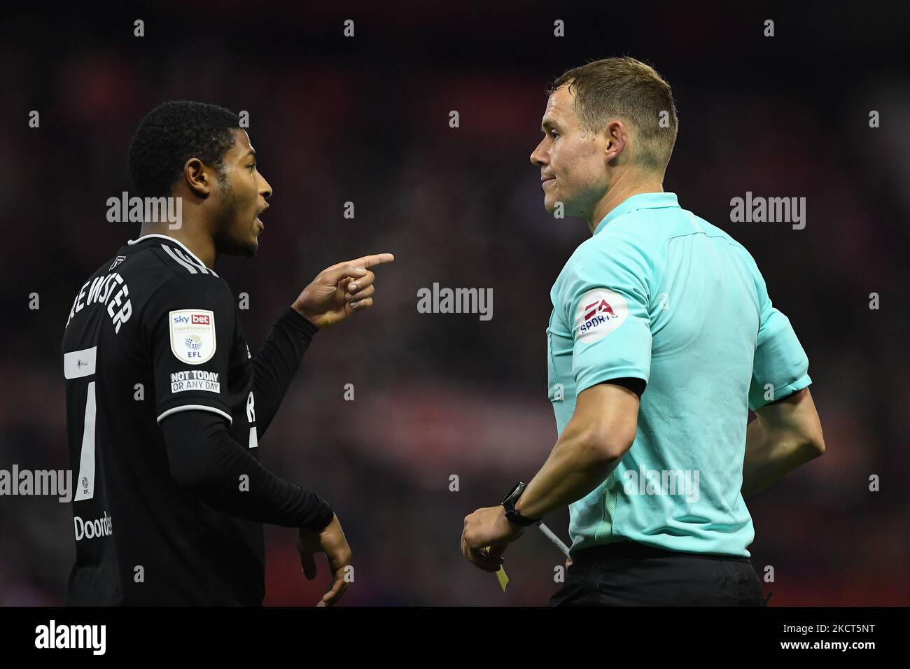 Leigh doughty referee hi-res stock photography and images - Alamy