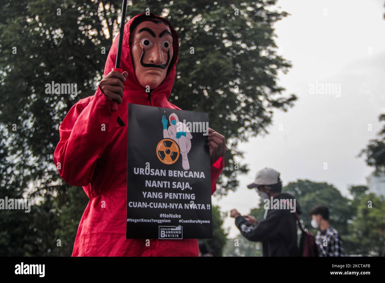 Crisis the movie 2021 hi-res stock photography and images - Alamy