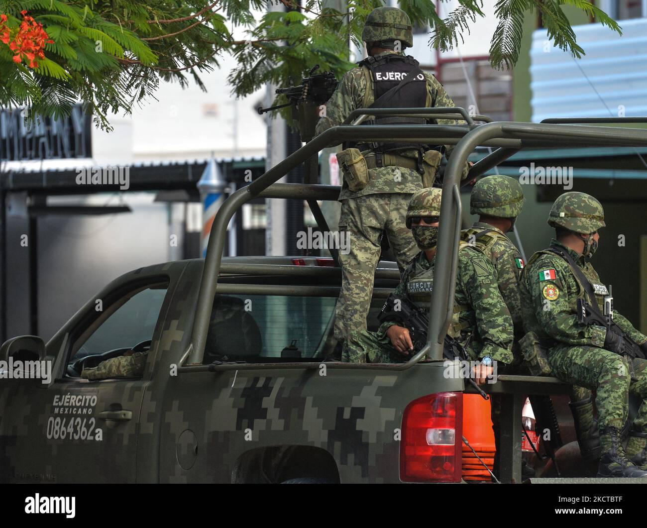 Gang fight mexico hi-res stock photography and images - Alamy