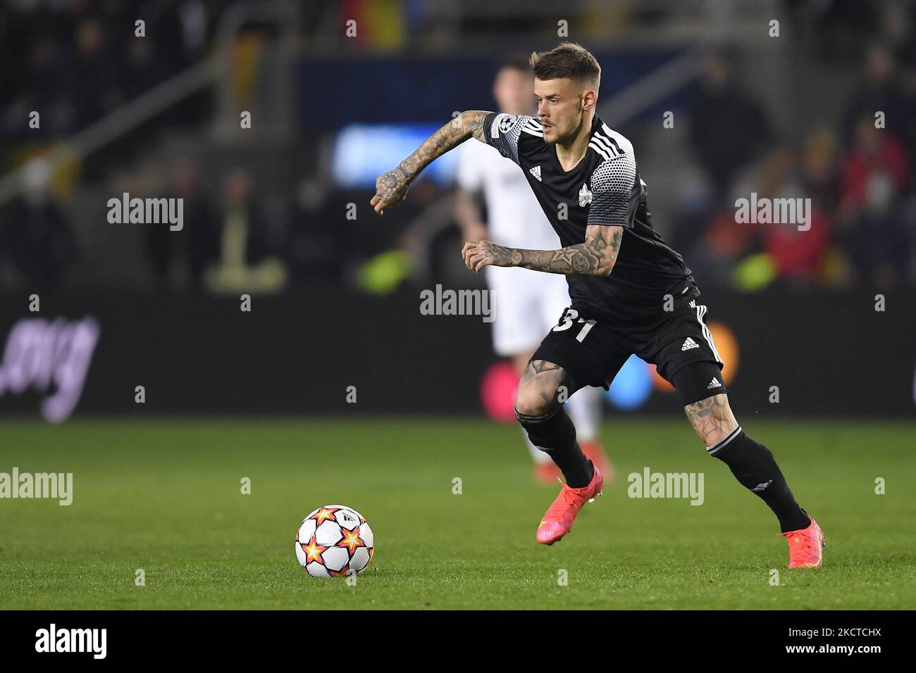 Sébastien thill champions league hi-res stock photography and images ...