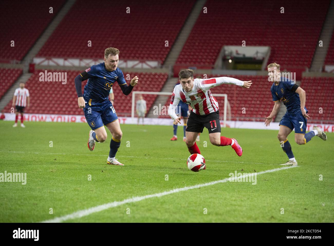 Mansfield town 2021 fa cup sunderland hi-res stock photography and ...