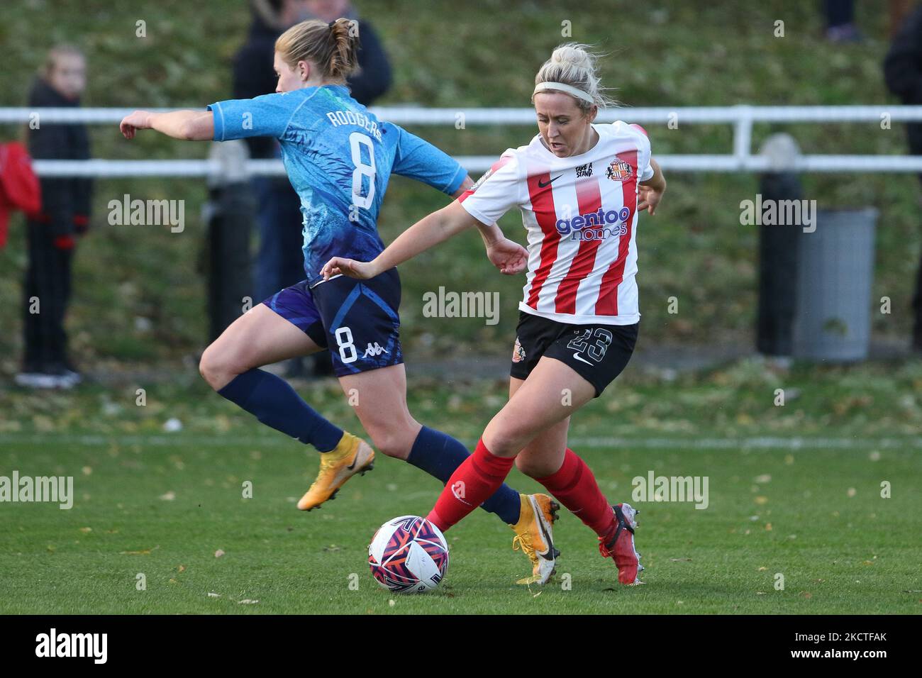 Charlotte Potts of Sunderland and Amy Rodgers of London City Lionesses ...