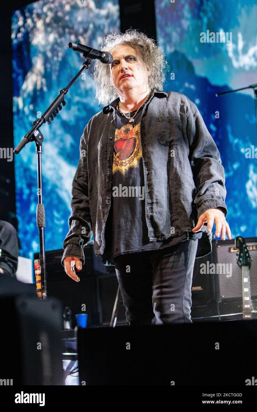 Milan Italy. 04 November 2022. The English rock band THE CURE performs ...