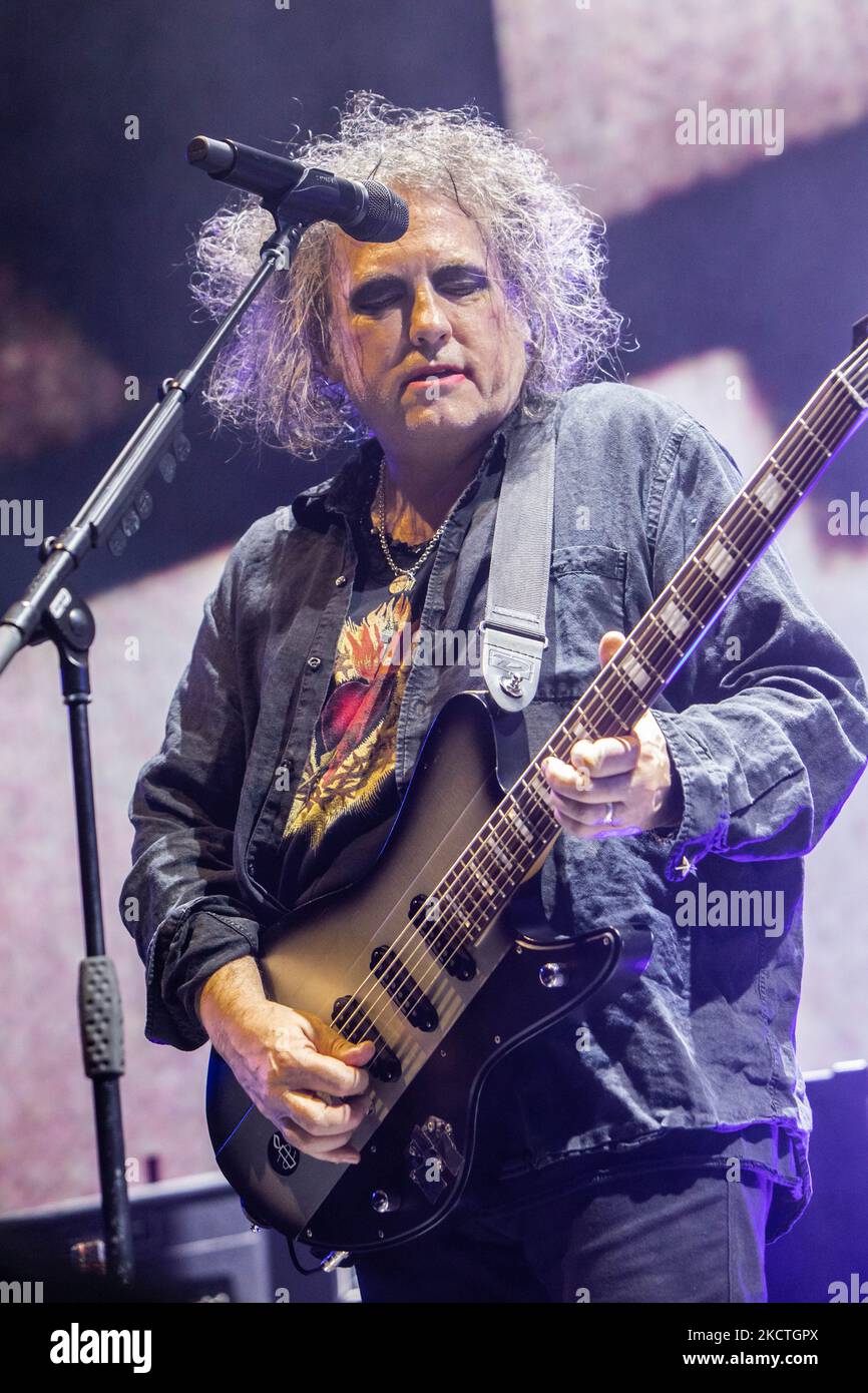 Milan Italy. 04 November 2022. The English rock band THE CURE performs ...