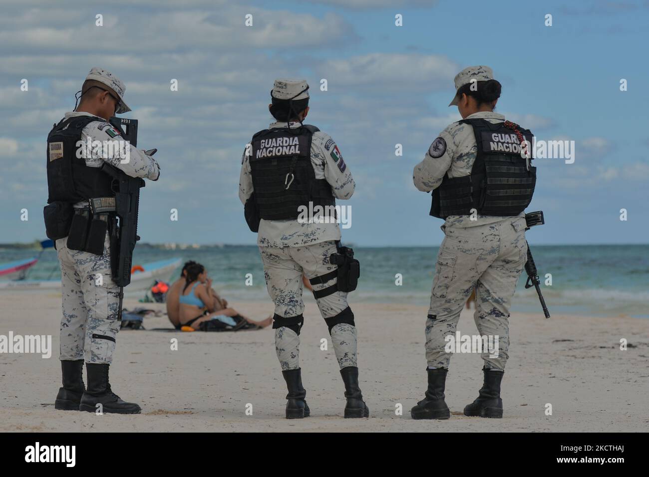 Members of the National Guard (Guardia Nacional de México) patrol Playa ...