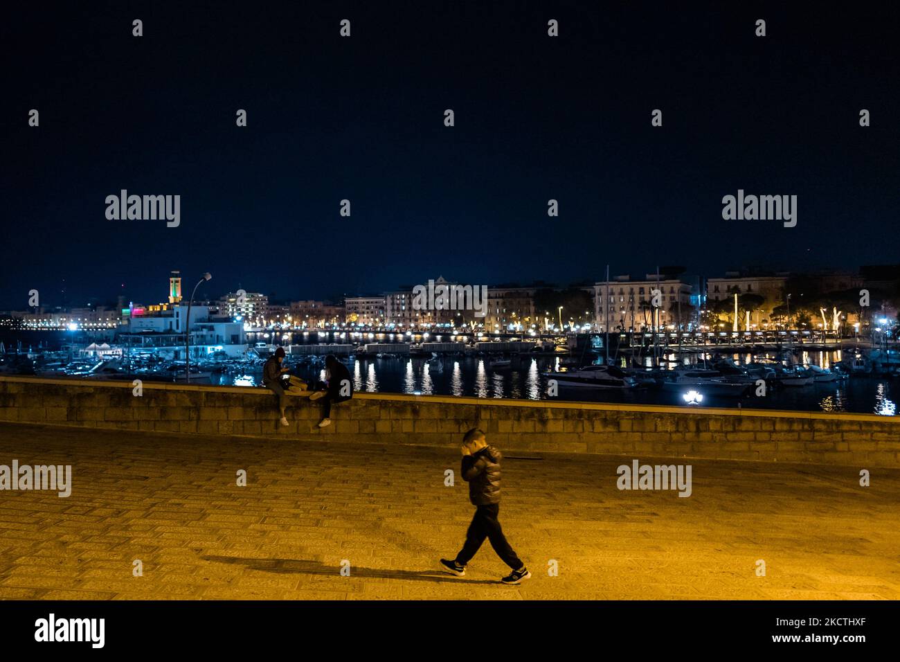 Muraglia bari hi-res stock photography and images - Alamy