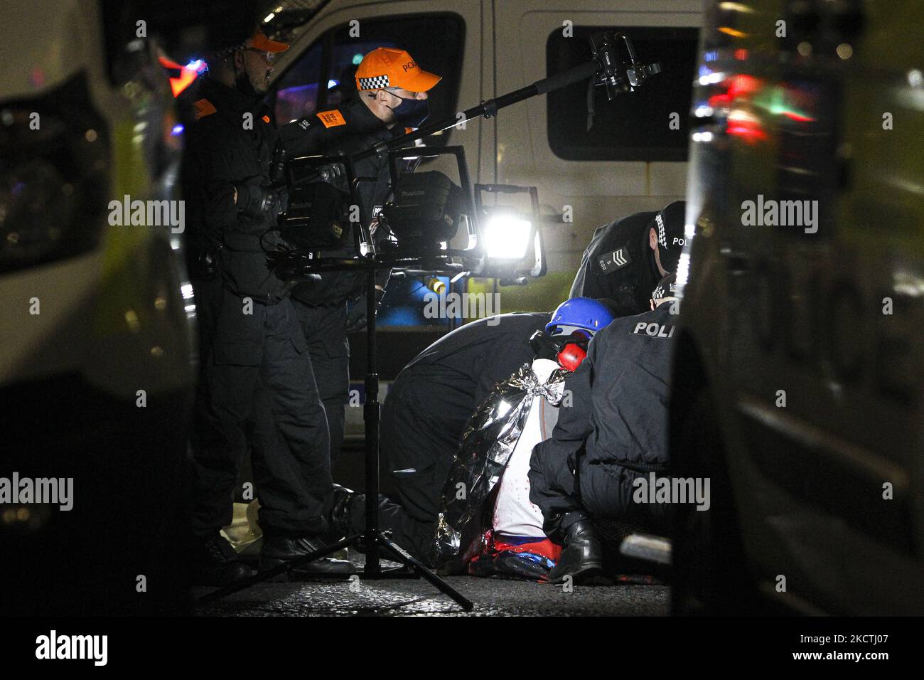 Two extension rebellion activist hi-res stock photography and images ...