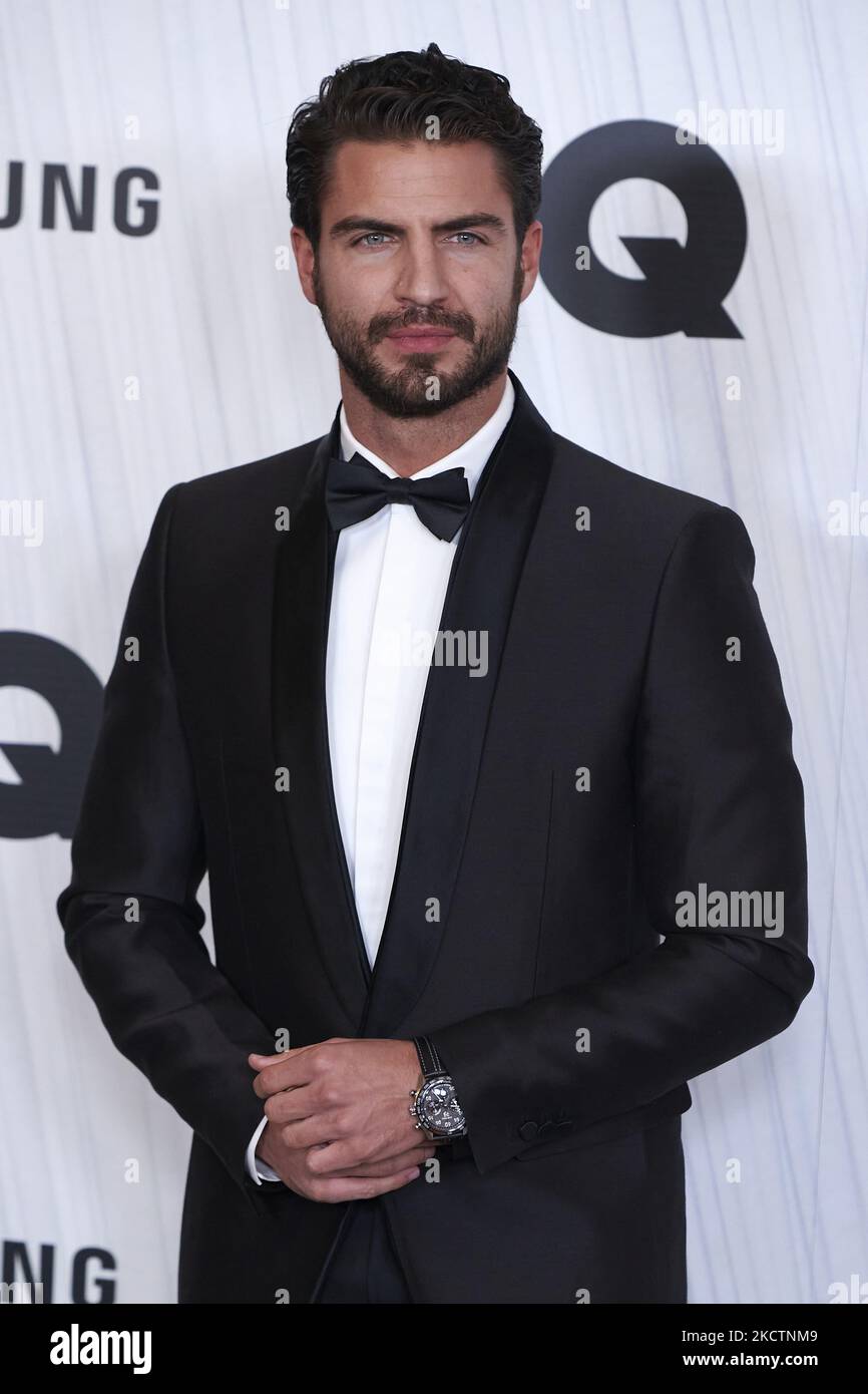 Maxi iglesias hi-res stock photography and images - Alamy